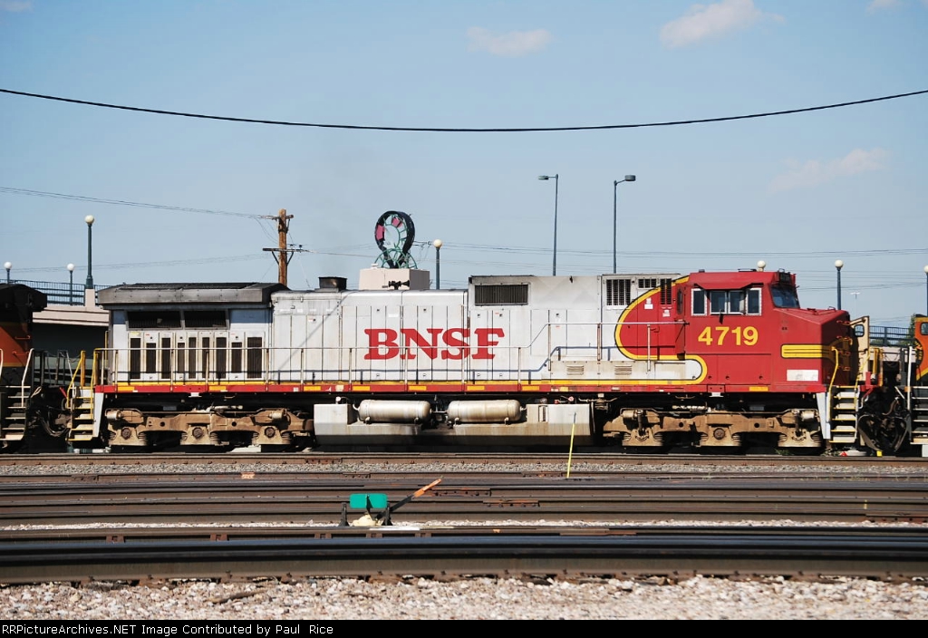 BNSF 4719